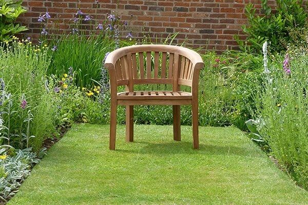 Banana Teak Garden Chair Set | Elegant Outdoor Set